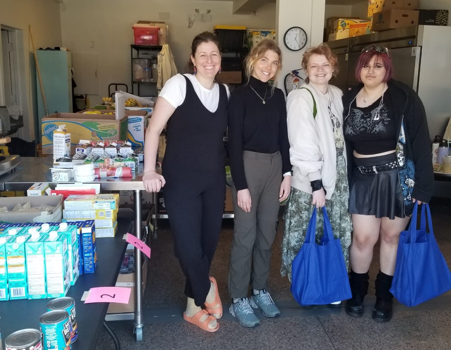 Deloitte Volunteers Help with Earth Day - Dan's Legacy